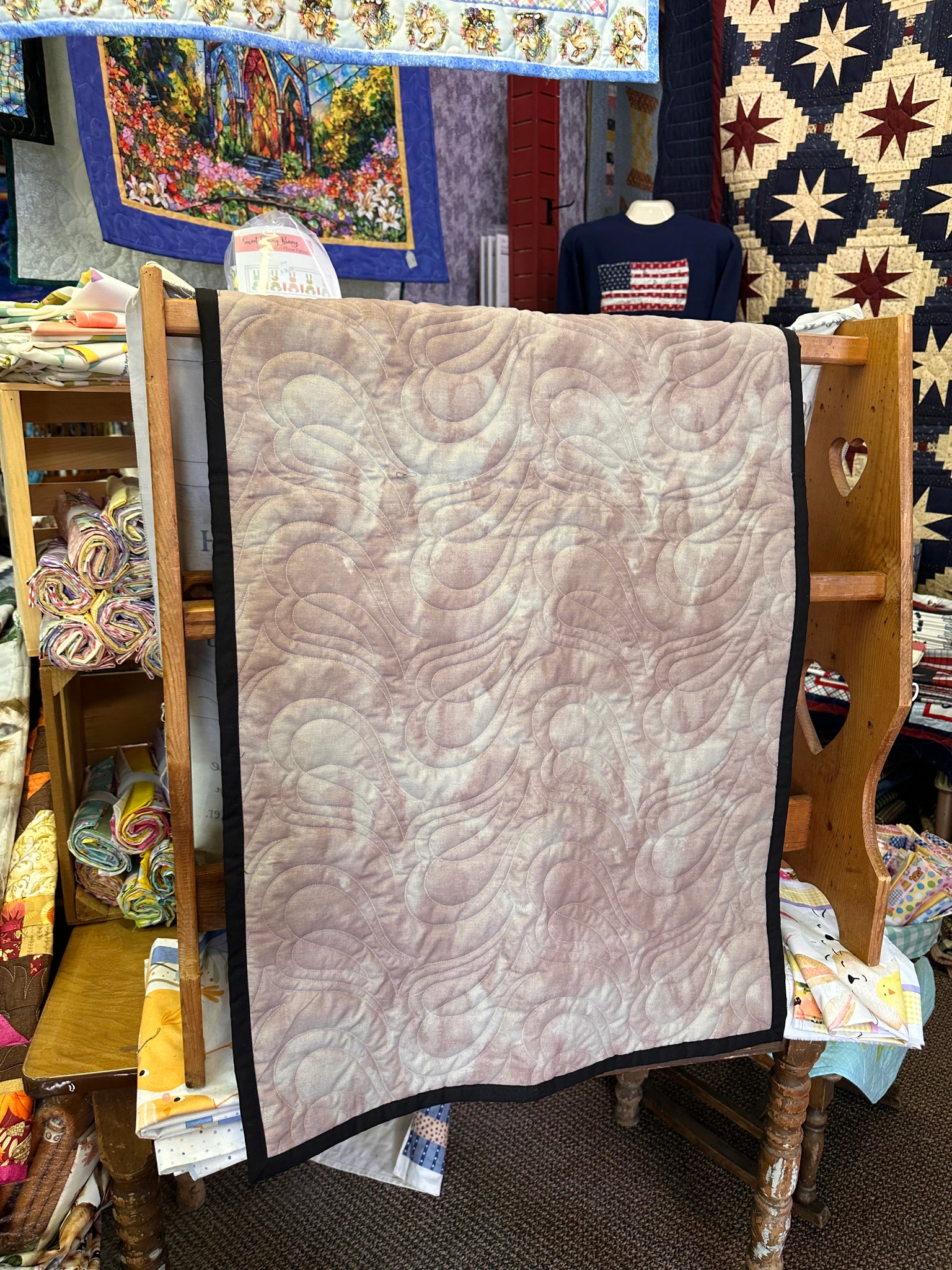 Penguin Wall Hanging | Log Cabin Quilt Shop