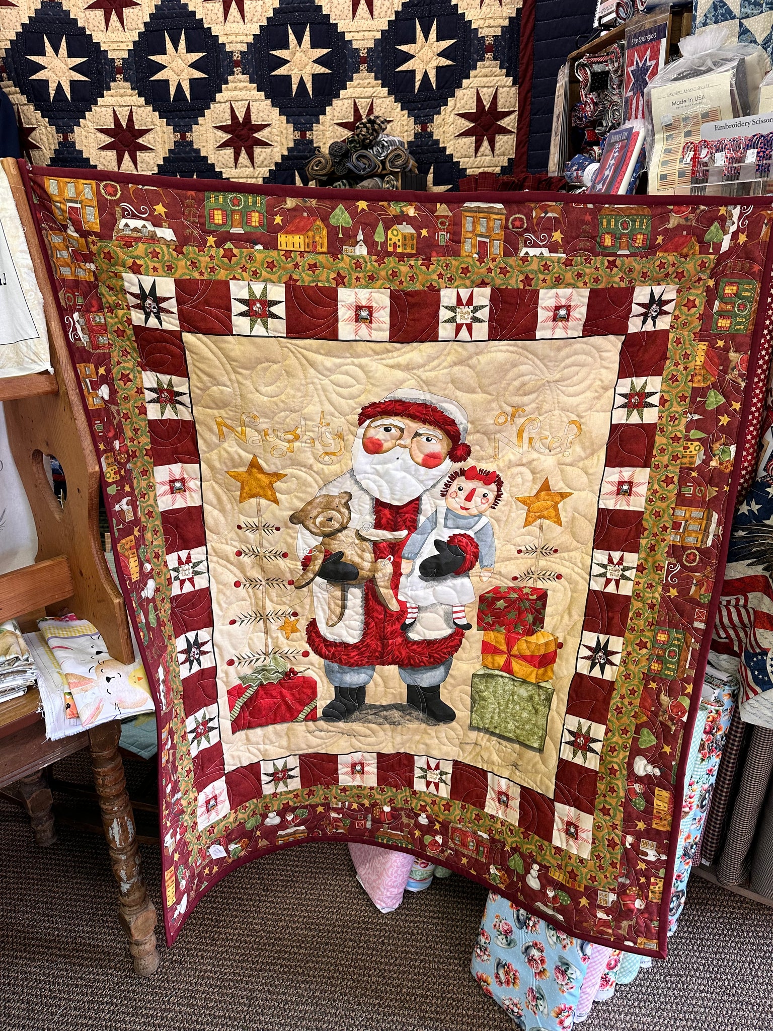 Christmas Wall Hanging | Log Cabin Quilt Shop
